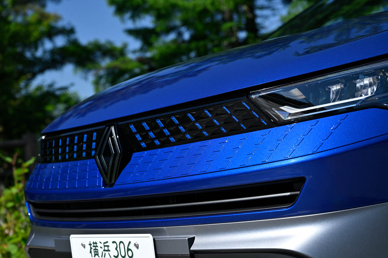 【1300キロ乗り比べ】ルノー新型「キャプチャー」の「フルハイブリッドE-TECH」と「マイルドハイブリッド」の違いは？ 乗り味と燃費をリポート - LE VOLANT WEB | 自動車情報 ...