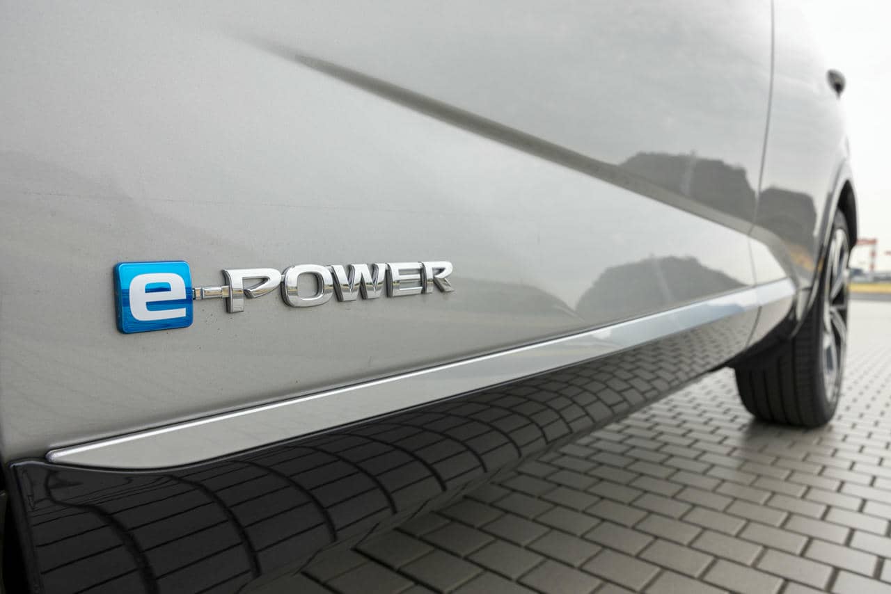 乗ってわかった、日産「第3世代e-POWER」の真価！ 発電エンジン刷新で走りはどう変わった？ - LE VOLANT WEB | 自動車情報サイト『LE VOLANT WEB(ル・ボラン ウェブ)』