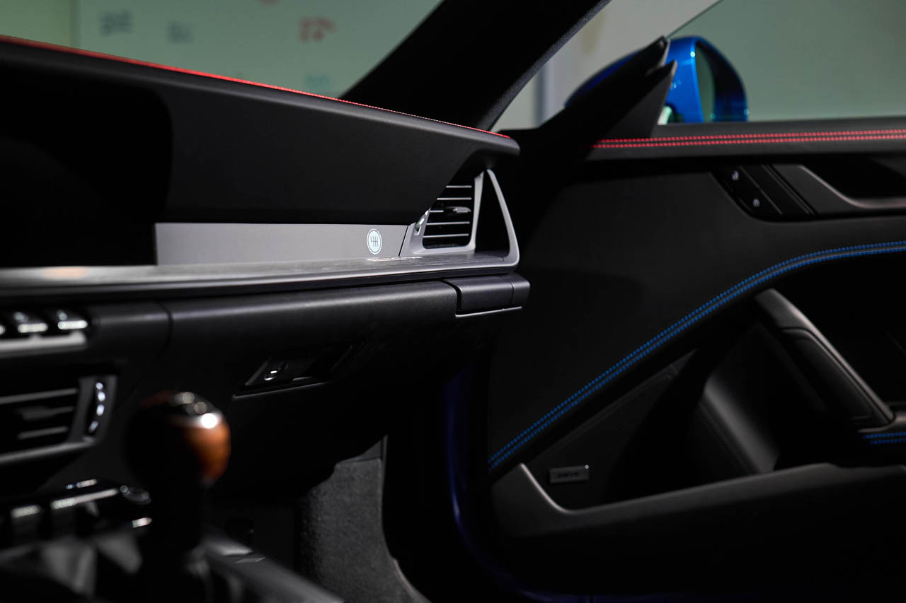 【速報】ポルシェ、70台限定の「911 クラブクーペ」を発表。世界最大のオーナーズクラブ「PCA」70周年を祝う記念モデル - LE VOLANT WEB | 自動車情報サイト『LE ...