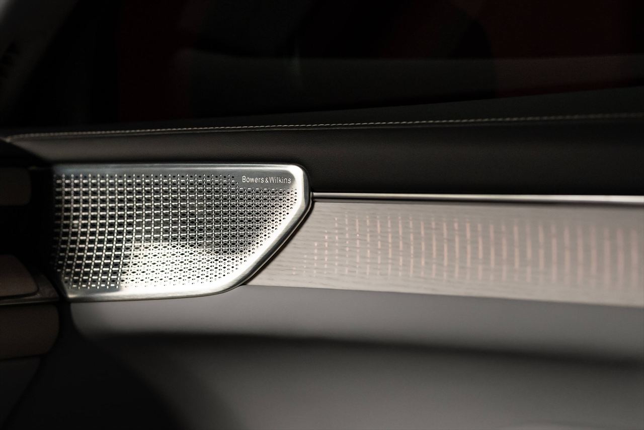 ボルボ史上最高にクリーンなフラッグシップセダン「ES90」、その驚きの環境性能とは - LE VOLANT WEB | 自動車情報サイト『LE VOLANT WEB(ル・ボラン ウェブ)』