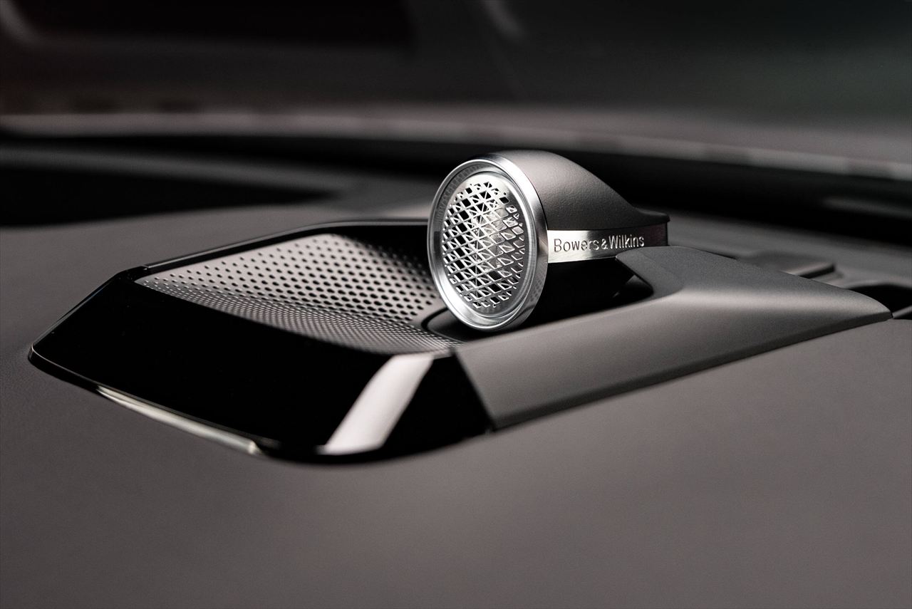 ボルボ史上最高にクリーンなフラッグシップセダン「ES90」、その驚きの環境性能とは - LE VOLANT WEB | 自動車情報サイト『LE VOLANT WEB(ル・ボラン ウェブ)』