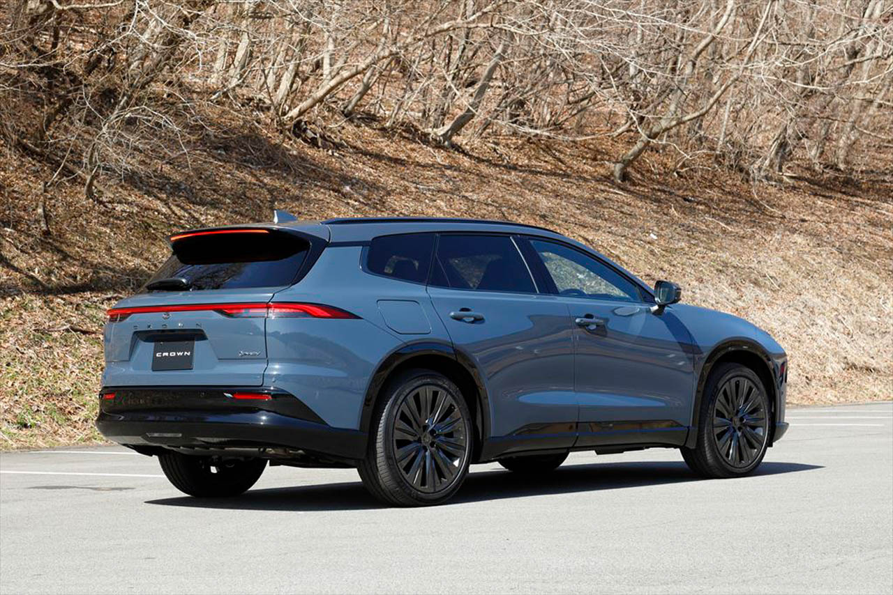 【長距離テスト】実燃費20.1km/L！ トヨタ「クラウン エステート」PHEV、「ライバル不在」の実力を徹底検証 - LE VOLANT WEB | 自動車情報サイト『LE VOLANT ...