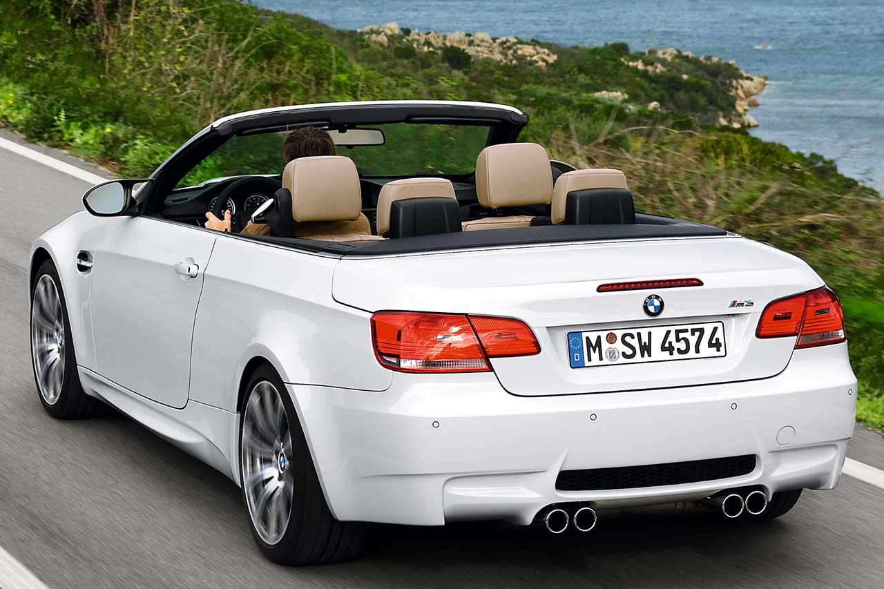 直6ツインターボ、そして至高のV8 M3へ。BMW 5代目3シリーズ（E90）が築いた「不動のベンチマーク」という金字塔【3シリーズ半世紀の軌跡_06】 - LE VOLANT WEB ...