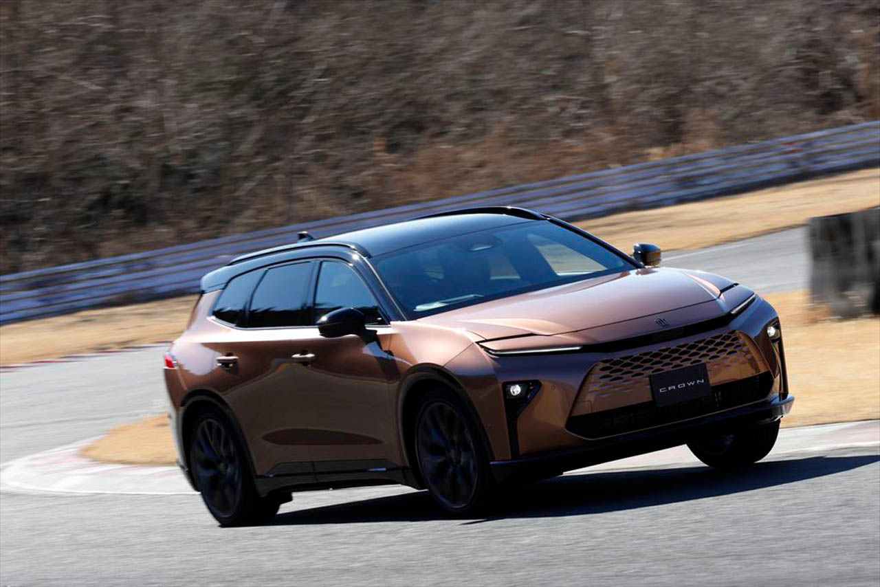 【長距離テスト】実燃費20.1km/L！ トヨタ「クラウン エステート」PHEV、「ライバル不在」の実力を徹底検証 - LE VOLANT WEB | 自動車情報サイト『LE VOLANT ...