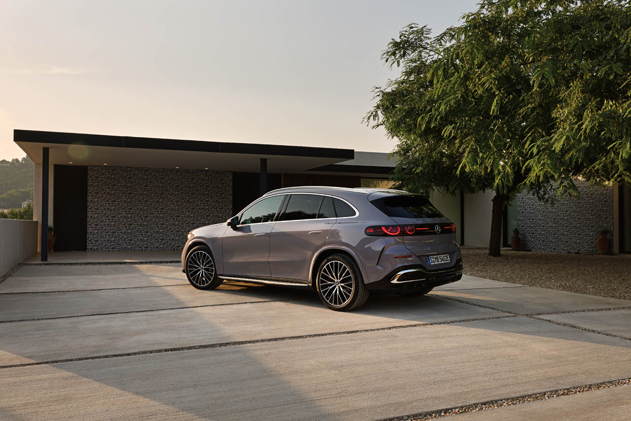 【世界初公開】メルセデス・ベンツ新型「GLC」BEVは“全部入り”！ 航続713km、史上最大スクリーンなど注目スペック詳解 - LE VOLANT WEB | 自動車情報サイト『LE ...