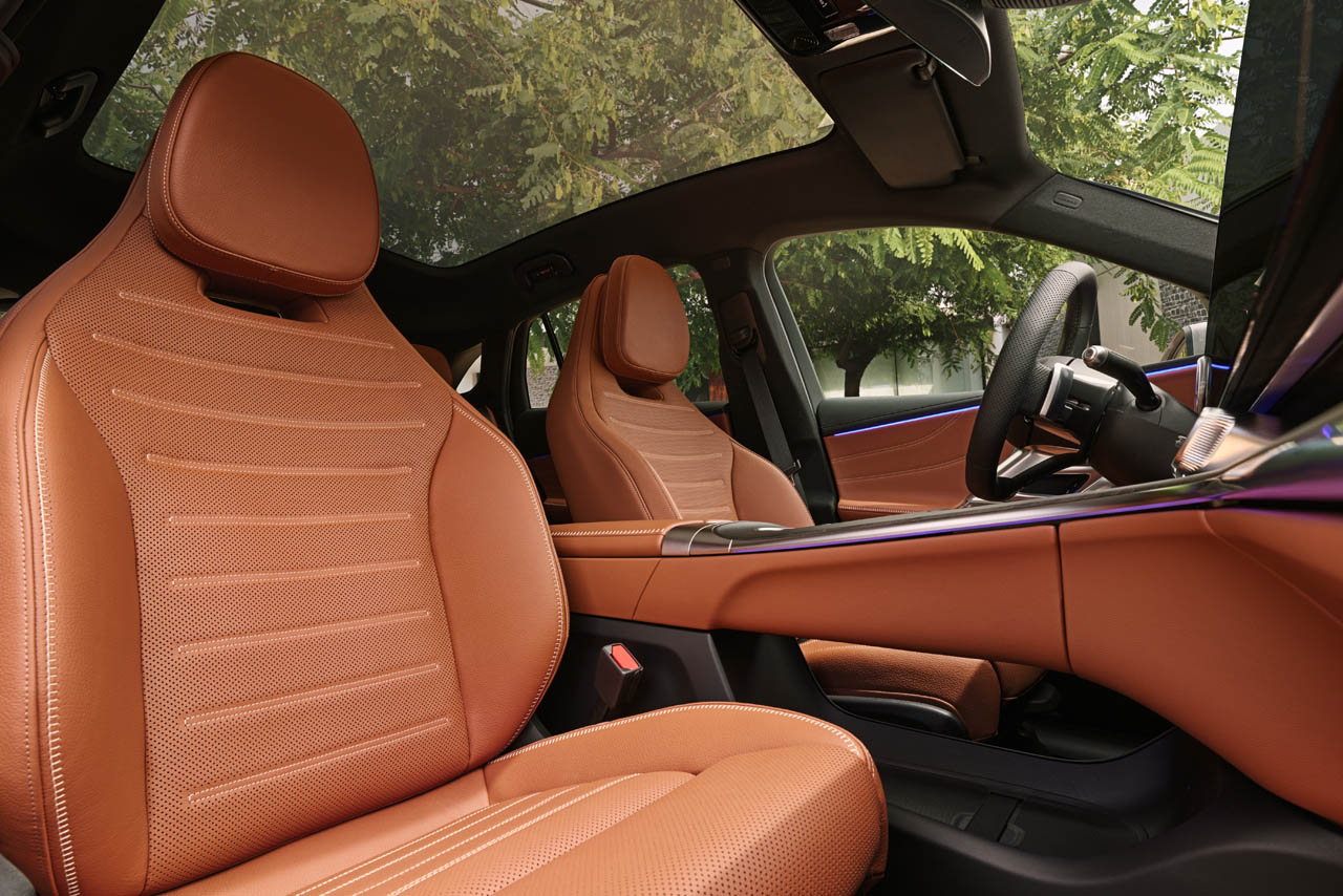 【世界初公開】メルセデス・ベンツ新型「GLC」BEVは“全部入り”！ 航続713km、史上最大スクリーンなど注目スペック詳解 - LE ...