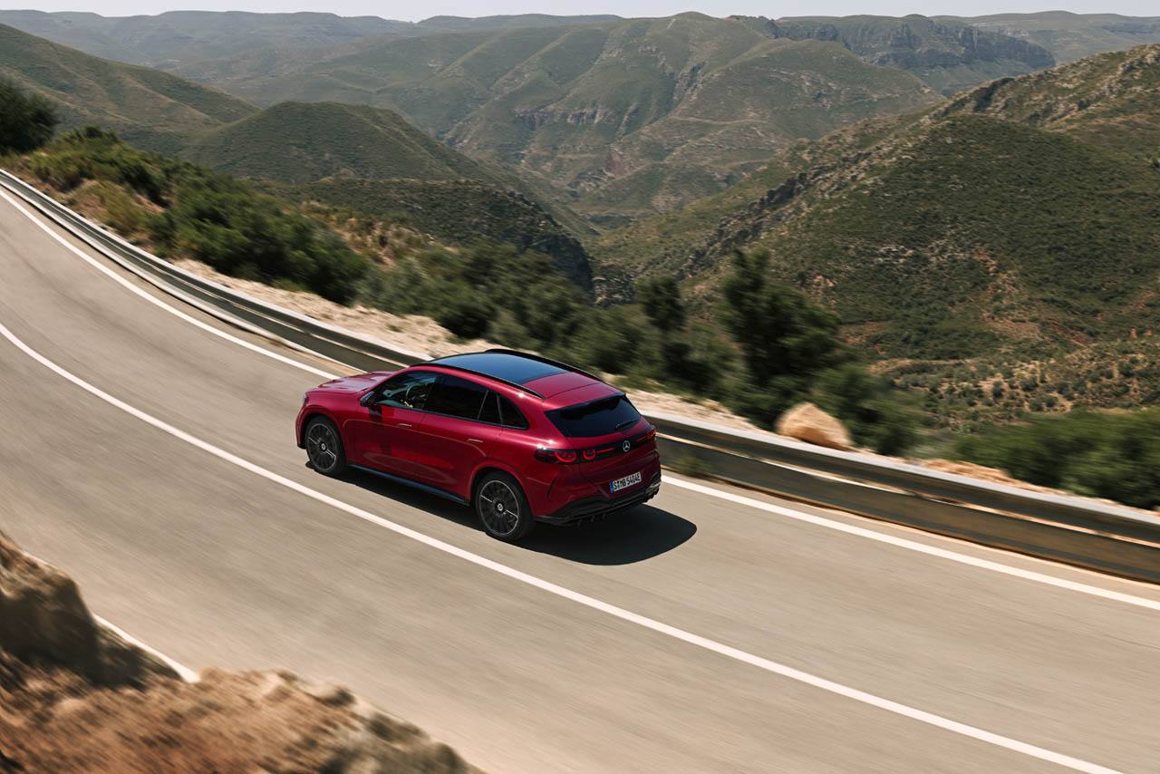 【世界初公開】メルセデス・ベンツ新型「GLC」BEVは“全部入り”！ 航続713km、史上最大スクリーンなど注目スペック詳解 - LE ...