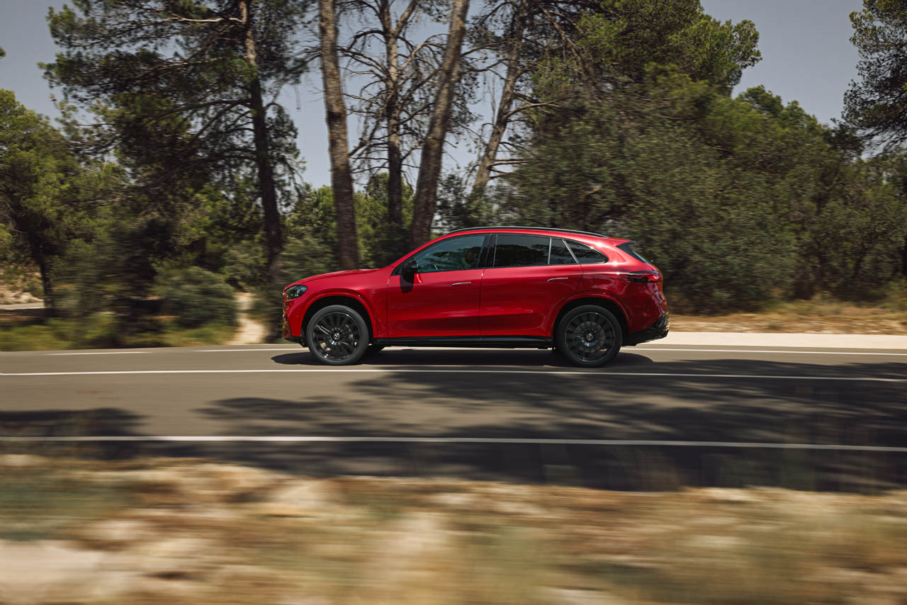 【世界初公開】メルセデス・ベンツ新型「GLC」BEVは“全部入り”！ 航続713km、史上最大スクリーンなど注目スペック詳解 - LE ...