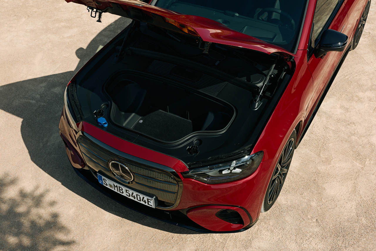 【世界初公開】メルセデス・ベンツ新型「GLC」BEVは“全部入り”！ 航続713km、史上最大スクリーンなど注目スペック詳解 - LE ...