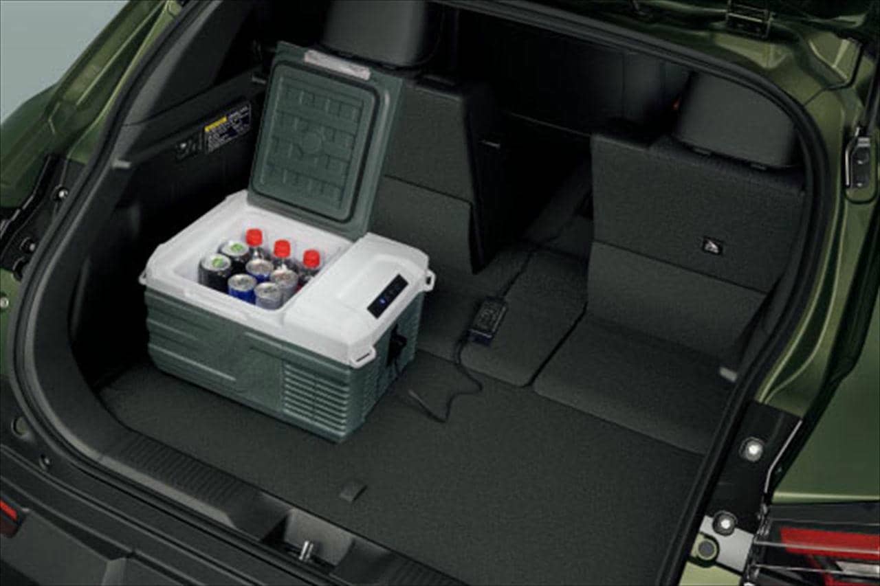 スズキ新型BEV「eビターラ」の全貌を解説。実質312万円〜の価格と本格4WDで市場を狙う - LE VOLANT WEB | 自動車情報サイト『LE VOLANT WEB(ル・ボラン ウェブ)』